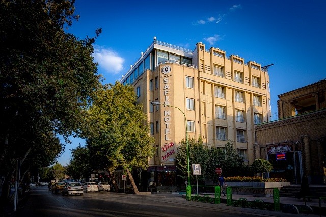 Safir Hotel Isfahan l Persian Gryphon Travel Group Iran Hotel Booking l ...